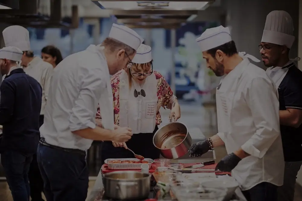 Indoor team building activities: cooking, music, tastings, LEGO, and more.